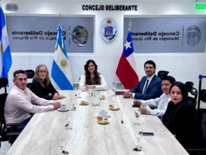 El Concejo Deliberante recibió al nuevo Cónsul de Chile en Río Grande y ...
